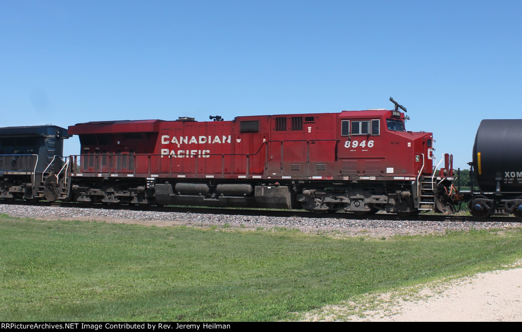 CP 8946 (2)